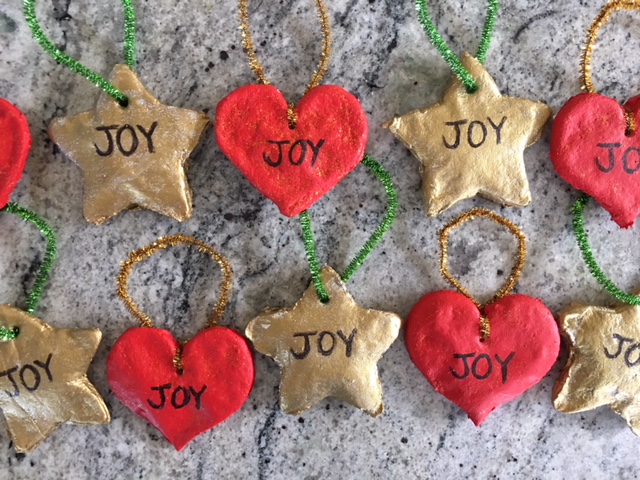 Quick + Easy DIY Christmas Ornament Craft! – RoseKidz Blog